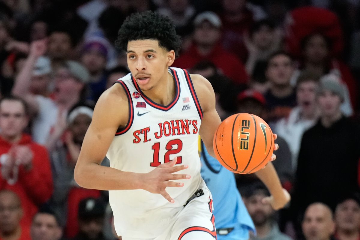 RJ Luis Jr. entra en la historia junto a Towns y Horford como ...